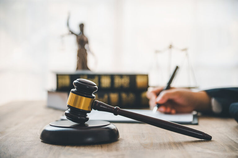 THE OFFICIAL LISTS OF PHILIPPINE LAWYERS AND ATTORNEYS